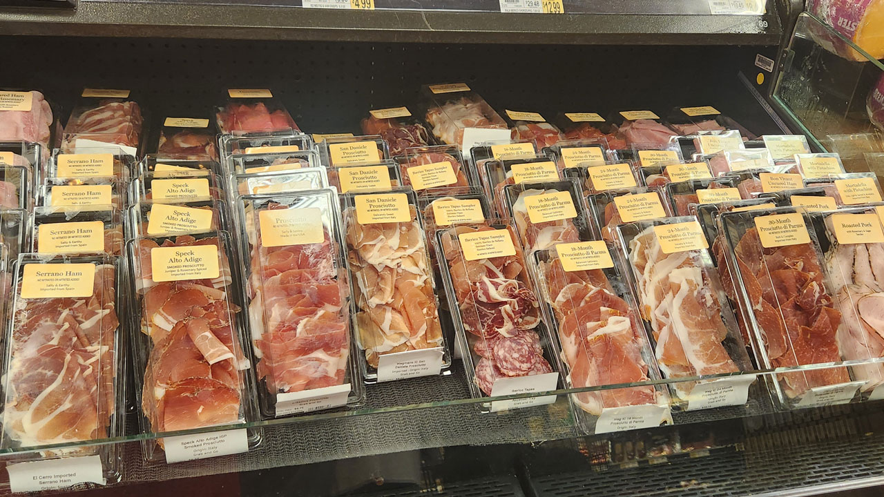 Deli Business Magazine - Informing High Volume Retail Deli Buyers